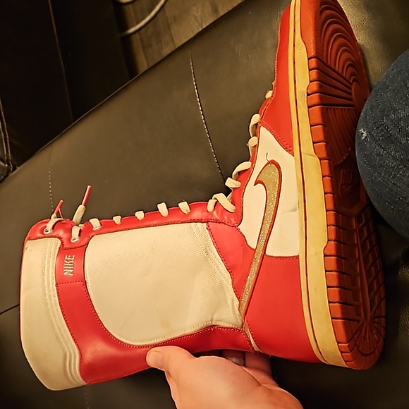 Nike | Shoes | Nike Dunk Boots Pink And White Girls Size 6 Big Girl ...